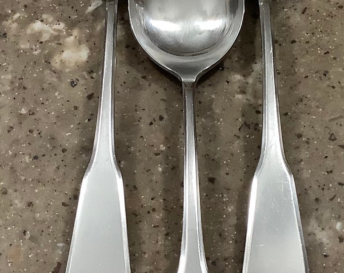 Vintage Oneida Independence Stainless Soup Spoon 3 Piece Flatware Set ...