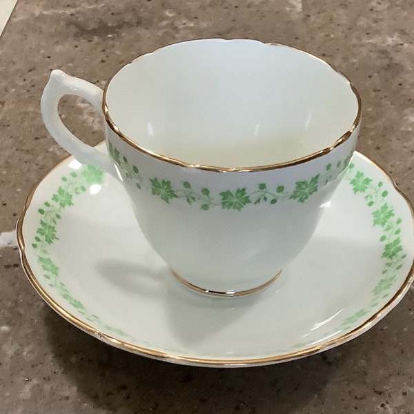 Ivy Tea Set - Etsy