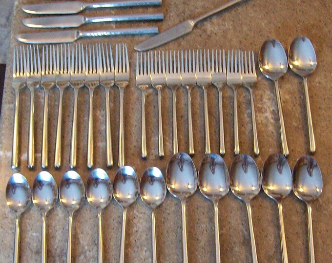 Vintage Hampton Forge Silversmiths 34 Piece Stainless Steel Flatware ...