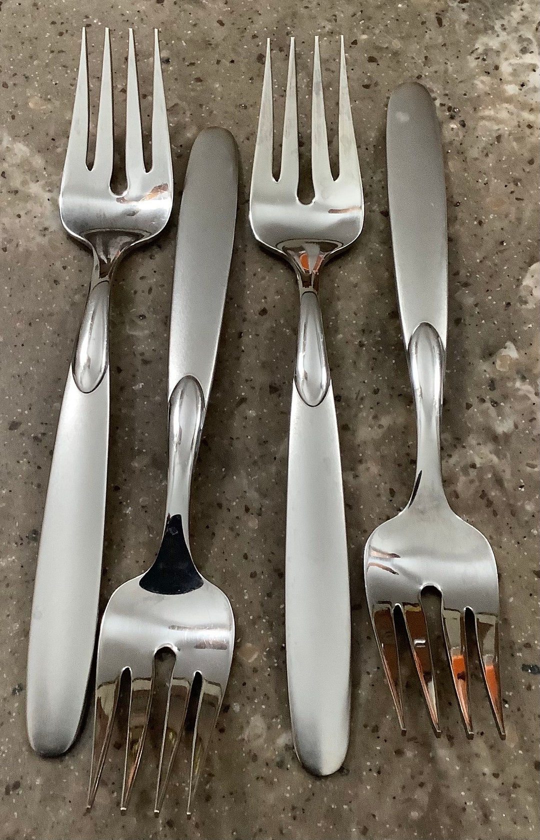 Vintage Oneida USA Paradox Stainless Salad Fork 4 Piece Flatware Set - Etsy