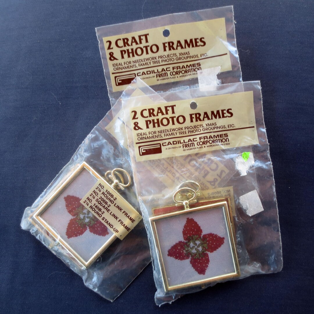 6 Gold-tone Plastic Link Frames, Vintage, 2.25 X 2.25 - Etsy