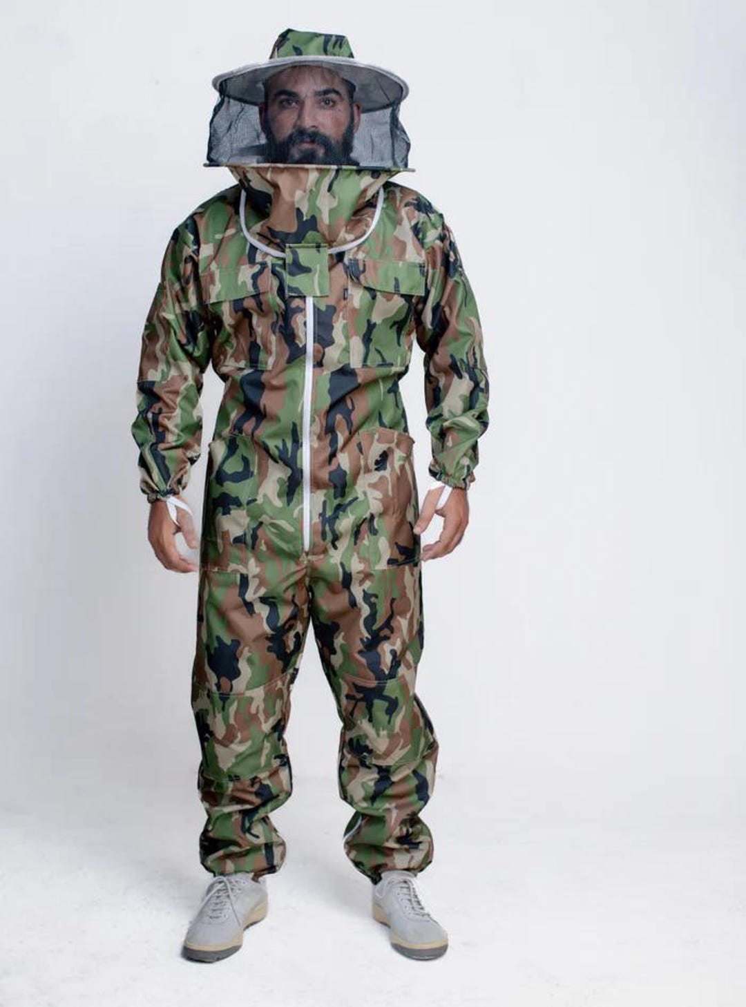 Camo Vented Beekeeping Ultra Ventilated Protected by the Sting With Round Veil Unisex Ventilated ...