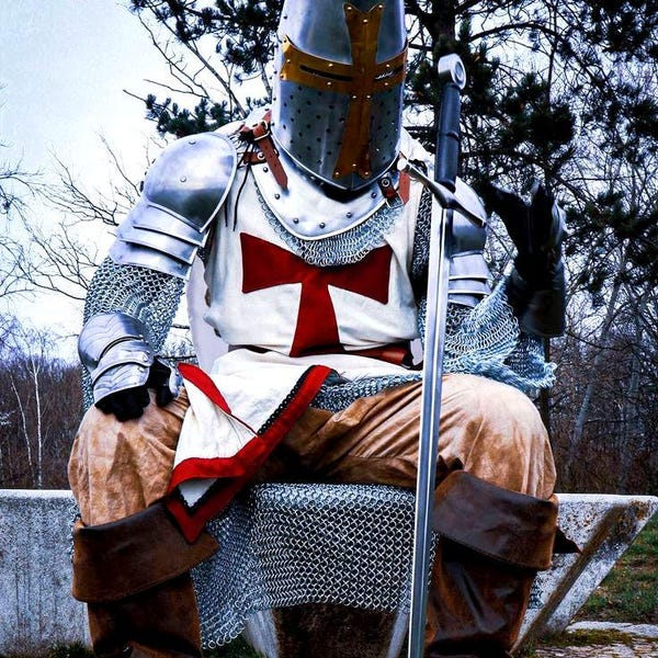 Crusader Costume - Etsy UK