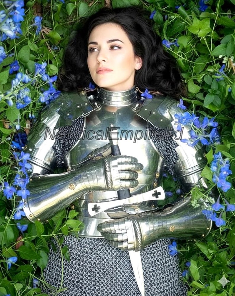 Medieval Female Knight Cosplay Fantasy Lady Knight Armor Medieval ...
