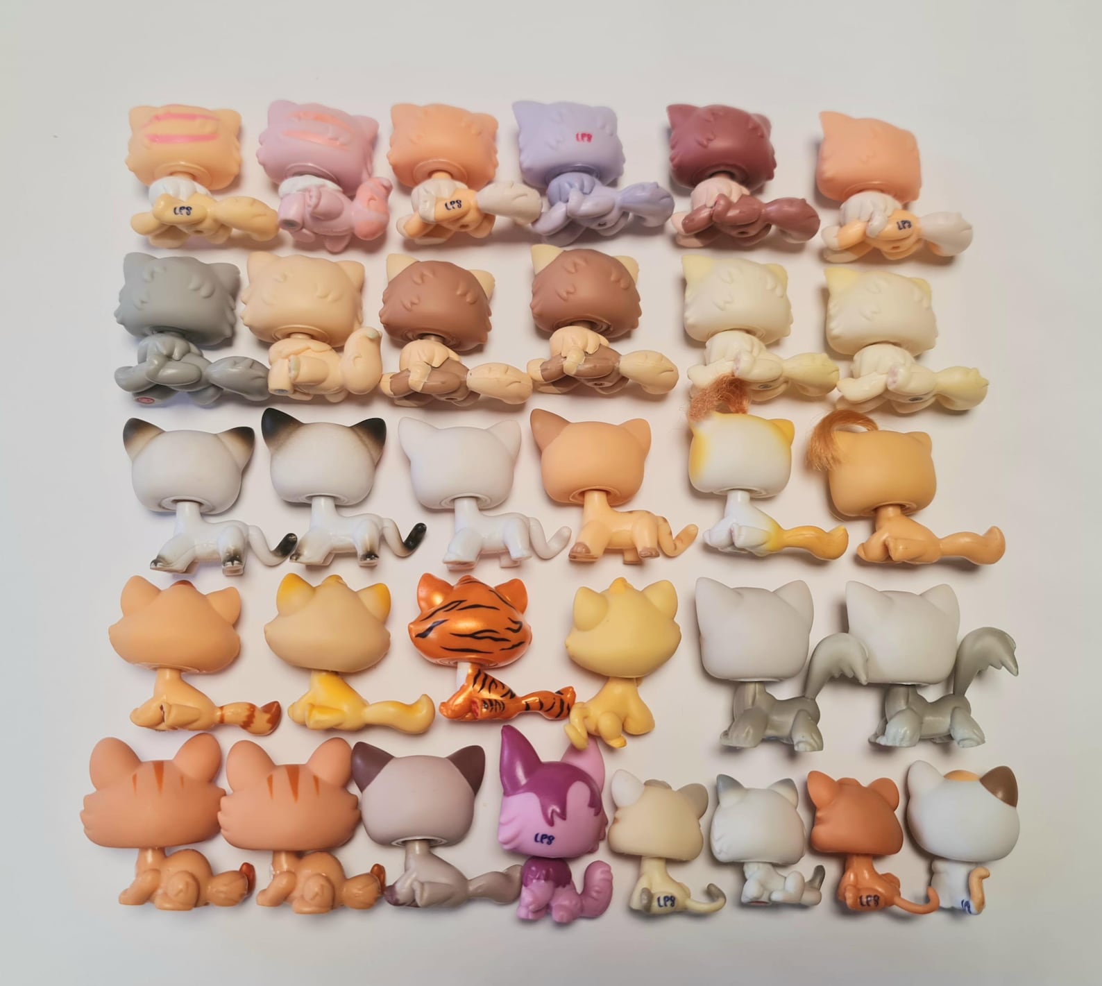 Littlest Pet Shop, Authentic Hasbro LPS – Pick Your Pet (cats, Kittens ...