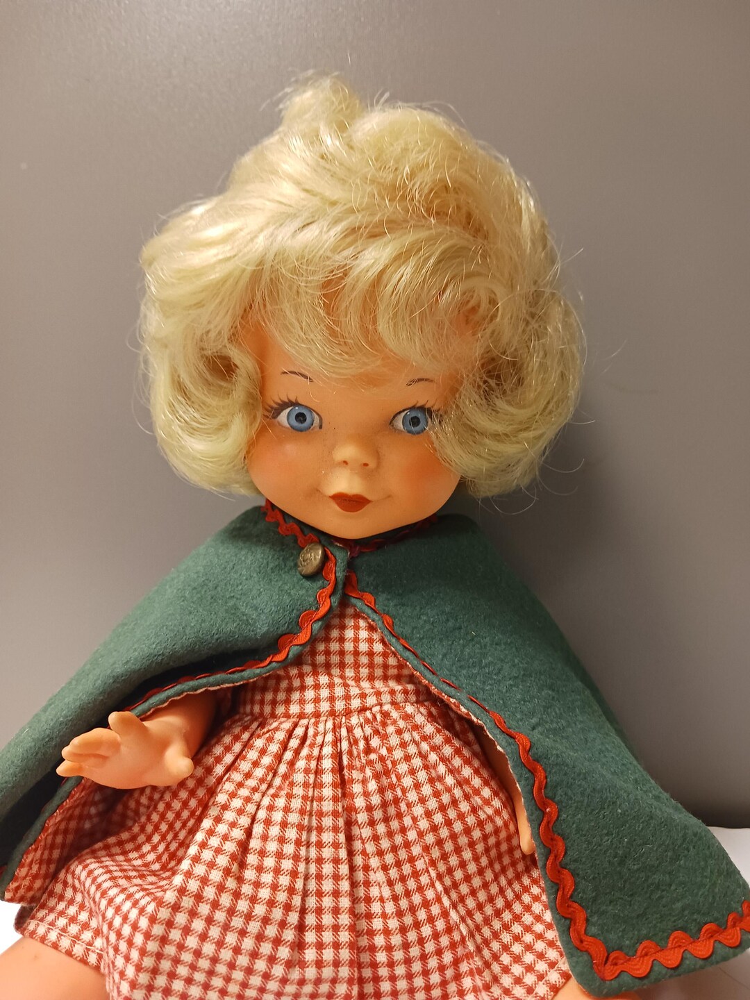 Hard to Find Eva Harta Doll by Goebel. Made in West Germany. She Has ...