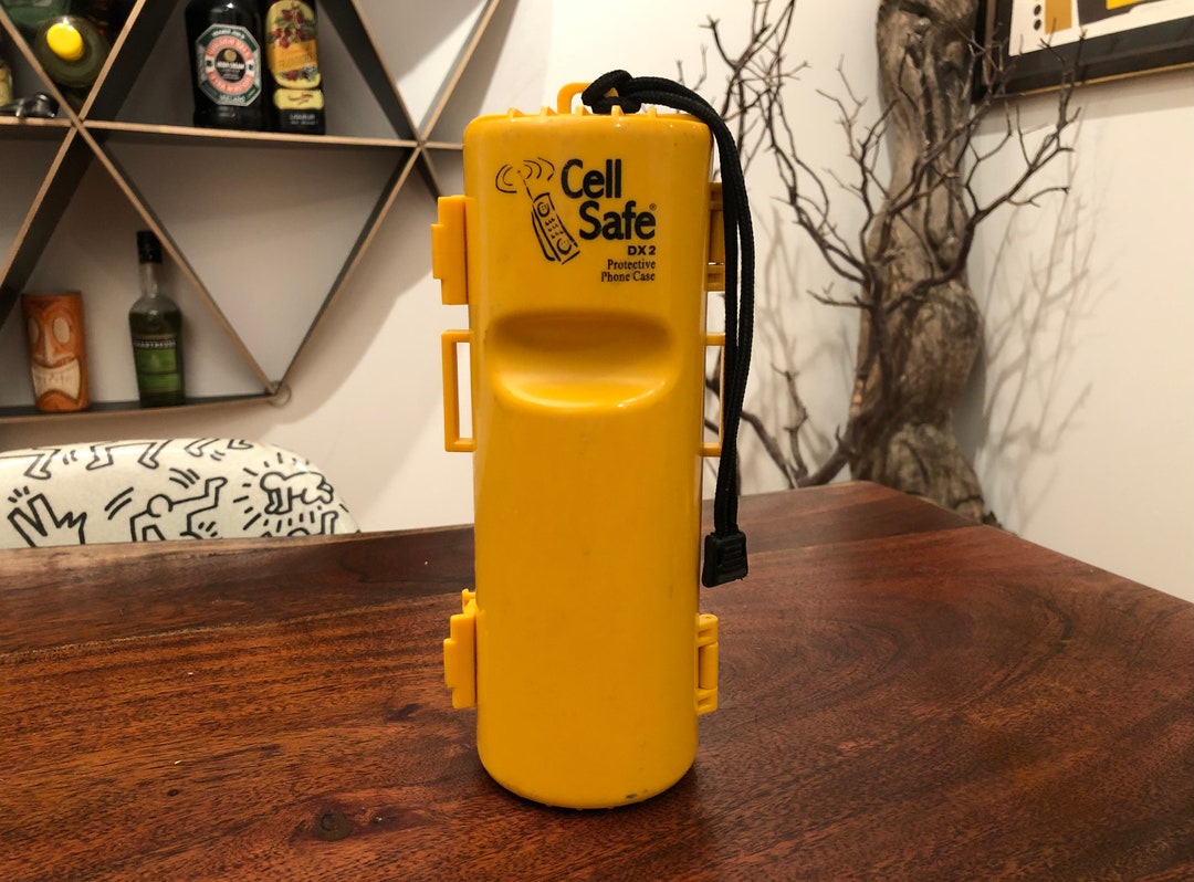 Retro 1990's Yellow Plastic Cell Phone Cell Safe DX 2 Protective Phone ...