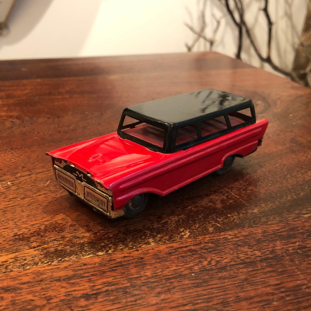 Mid Century Japanese 4.5 Red & Black Pressed Metal Tin Toy Station ...