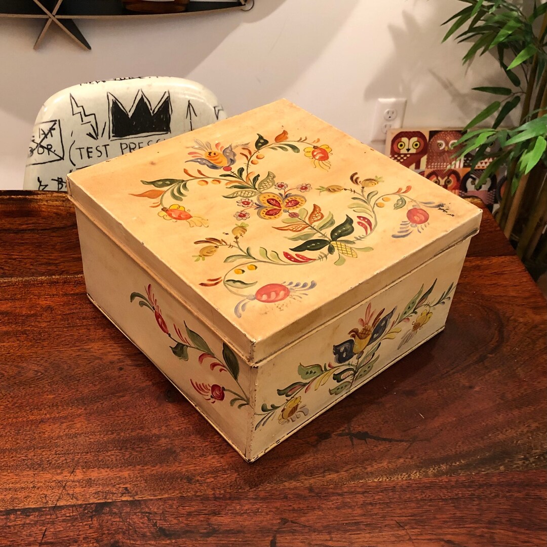 Mid Century Hand Painted Pennsylvania Dutch Floral Art Metal Bread Box ...