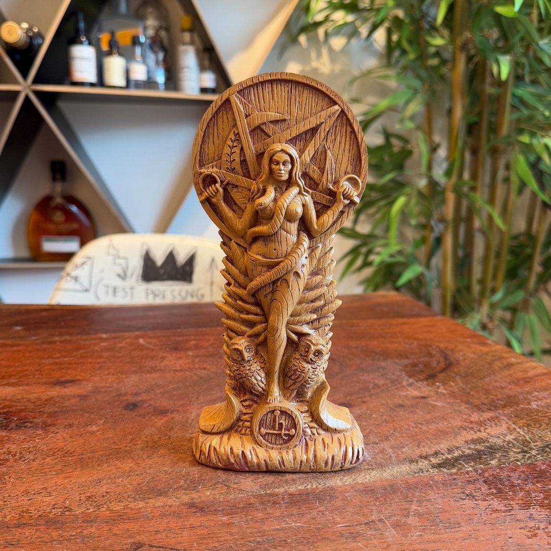 Vintage Lilith Resin Figurine - Adam's First Wife - Satan's Wife Queen ...