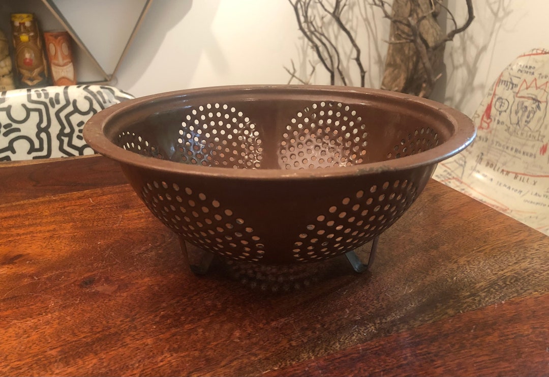 Vintage Brown Enamelware Footed 9.5" Colander - Vintage Brown ...