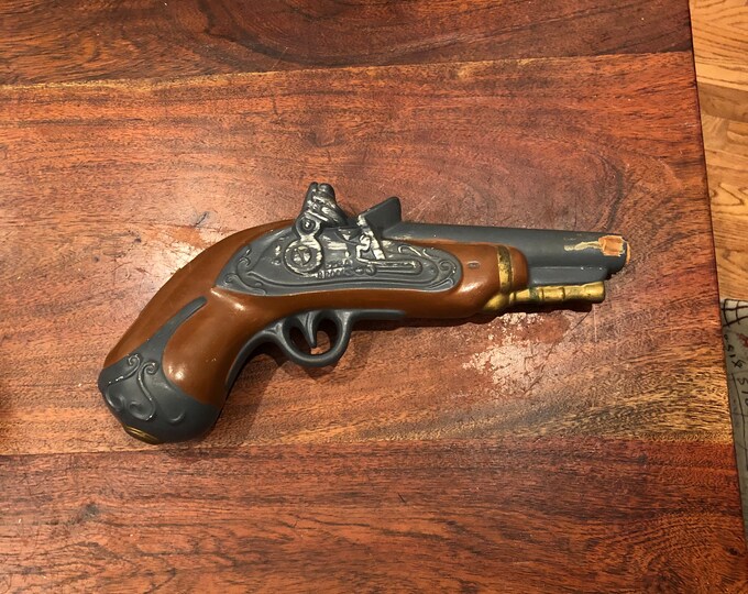 Vintage C. 1968 Ezra Brooks Flintlock Dueling Pistol Ceramic Whiskey ...