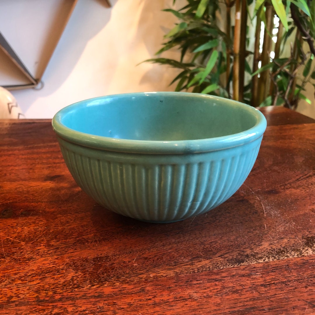Vintage 1940's Turquoise 6 Glazed Ceramic Mixing / Serving Bowl Antique ...
