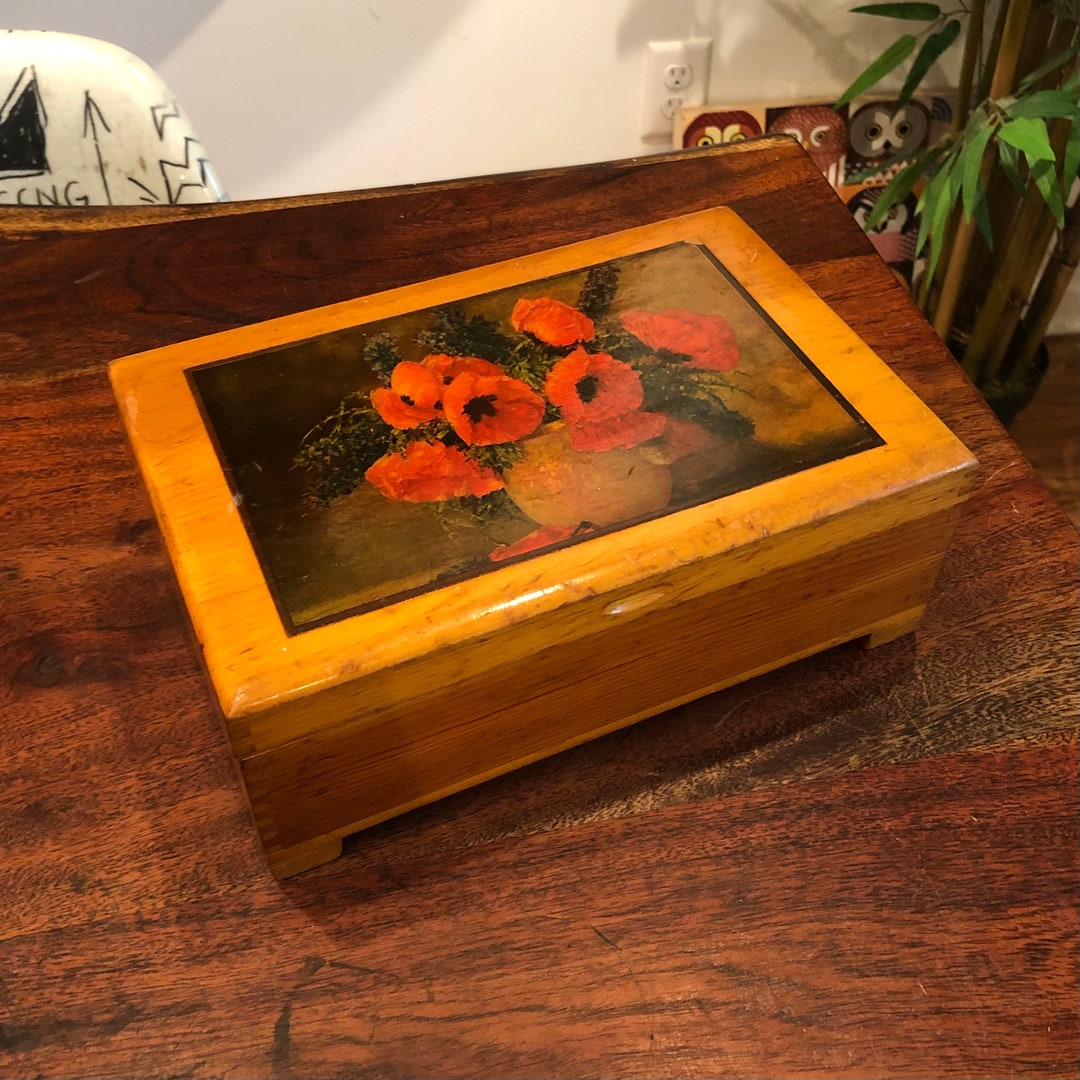 Vintage 1940's Pine Keepsake Box With Orange Poppies Decoupaged Design ...