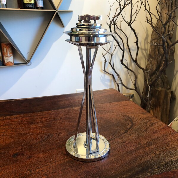 Space Needle - Etsy