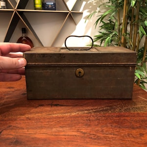 Antique 1900's 10" Metal Bank Lock Box - No Key - Vintage Banking Bank ...