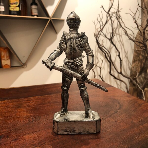 Knight Armor Statue - Etsy