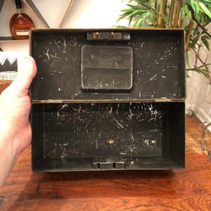 Antique 1900's 10" Metal Bank Lock Box - No Key - Vintage Banking Bank ...