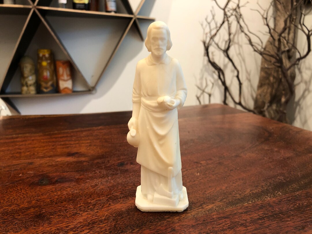 Vintage Thick Plastic Jesus Christ With Loaf of Bread and Wine Bottle 5 ...