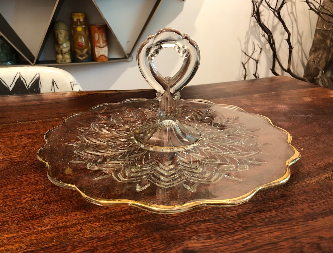 Vintage 1940's Art Deco 12" Round Scalloped Glass Serving Tray - Mid ...