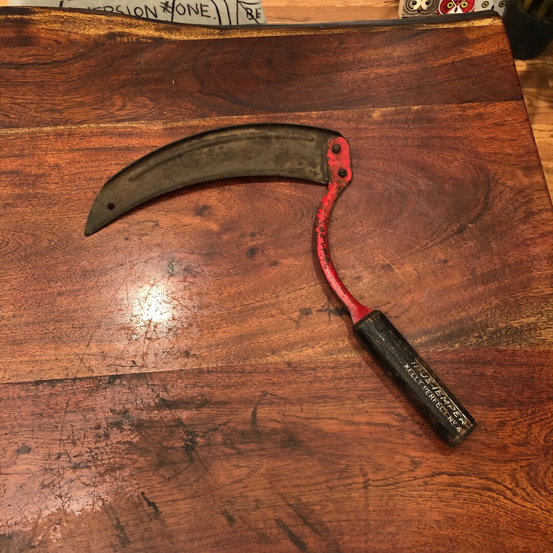 Mid Century True Temper Kelly Perfect No. 4 Wood and Metal Sickle ...