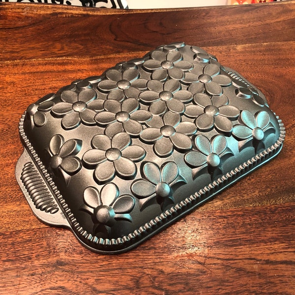 Vintage Baking Pans - Etsy