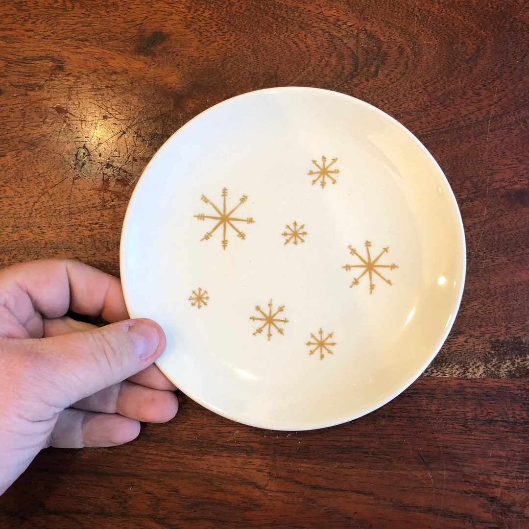 Mid Century Modern Star Glow by Royal China 6-3/8" Starburst Glazed ...
