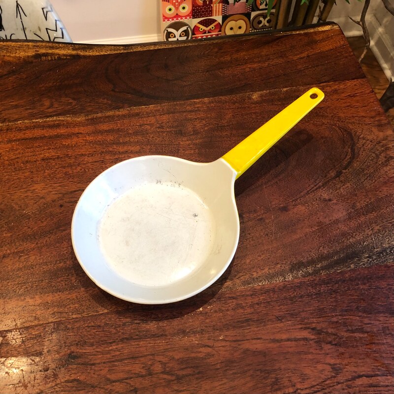 Yellow Enamel Pan - Etsy
