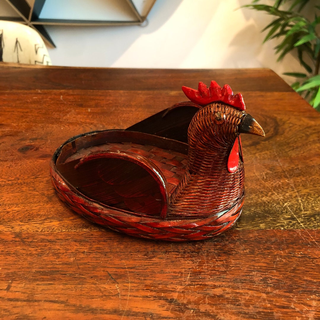 Vintage 1970's Rattan & Wood Rooster Tray by Shanghai Handicraft Made ...