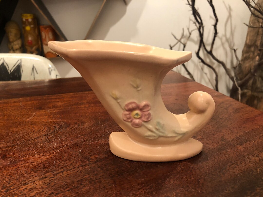 Mid Century 1950's Hull Pottery No. 522 Cornucopia Flower Pot / Vase ...