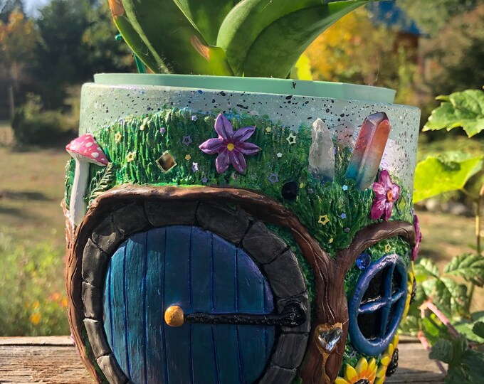 Bag End Treasure, the Hobbit, Planter, Hobbitton Door, Hobbit Pottery ...