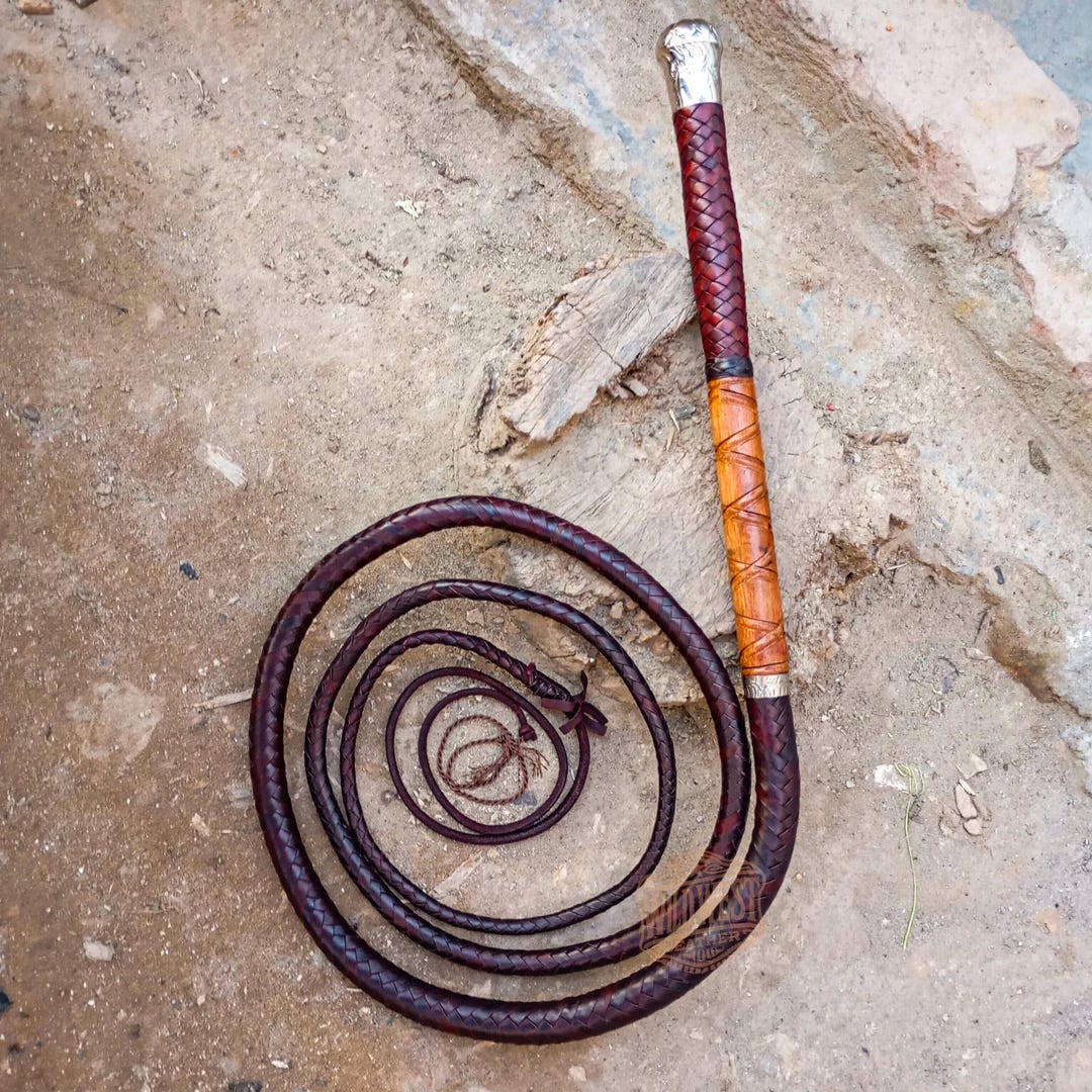 Kangaroo Hide Leather Bullwhip Brandy Color With Wooden Handle, 3ft to ...