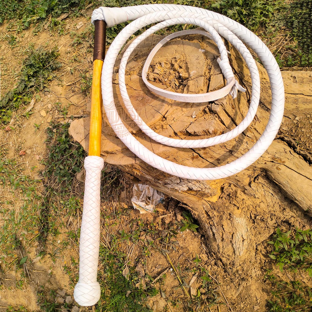 White Color Cow Hide Leather Stock Whip, 3ft to 14ft, 12 Plait ...