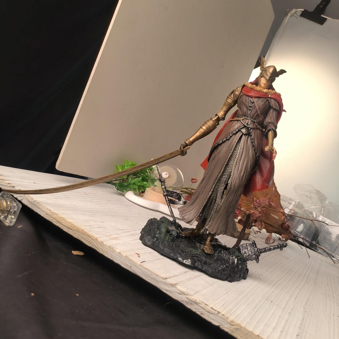 Dark Fantasy Valkyrie Resin Statue | Hand-painted Warrior Figure ...