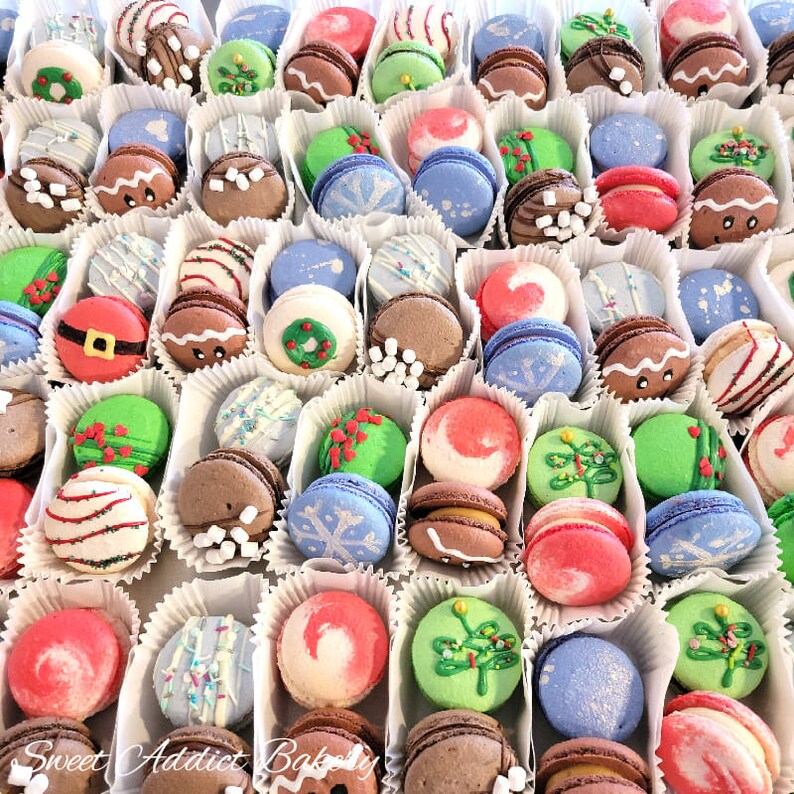Christmas French Macarons Custom Made Gourmet Gift Santa - Etsy