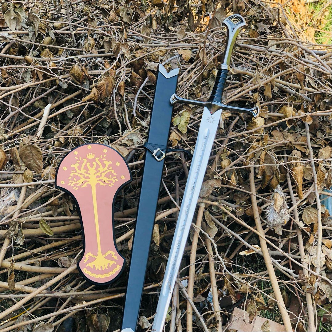 Handmade Anduril Swords, Handmade Damascus Anduril Swords, Lord of the ...