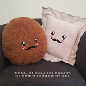 Ravioli Pillow, Food Throw Pillow, Pasta Gift, Dorm Decor, Italian Food ...