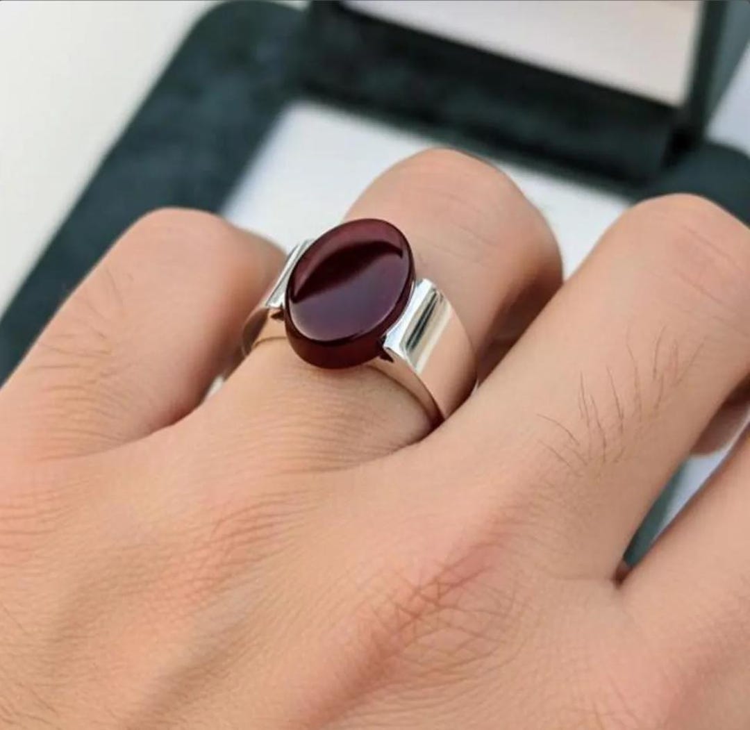 Red Yemeni Aqeeq Ring for Men – Deep Blood Red Yamani Agate 925 ...
