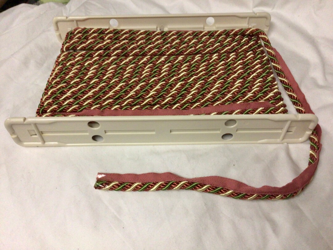 12 Yards Green, Red, and Cream 3/8 Inch Cord With 1/2 Lip. CLX06 - Etsy