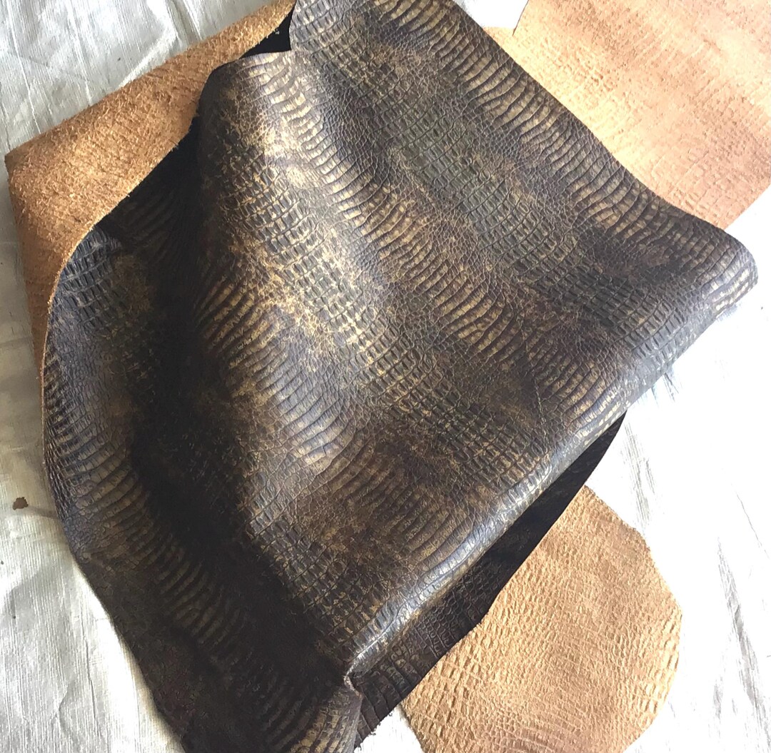 Tarnished Brown Embossed Gator Leather Cowhides, Crafting Leather ...
