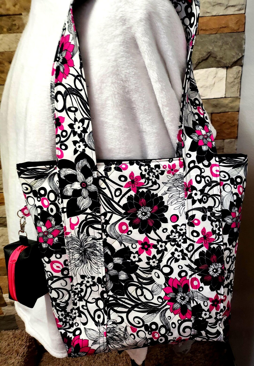 Quilted Floral Tote Bag With Clip-on Coin Purse - Black, White, and ...