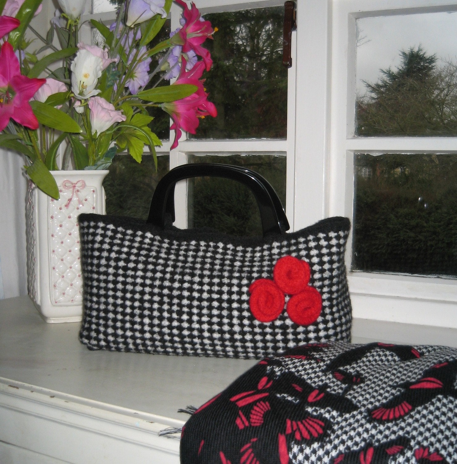 Knitting Pattern Black & White Dogtooth Check Bag - Etsy
