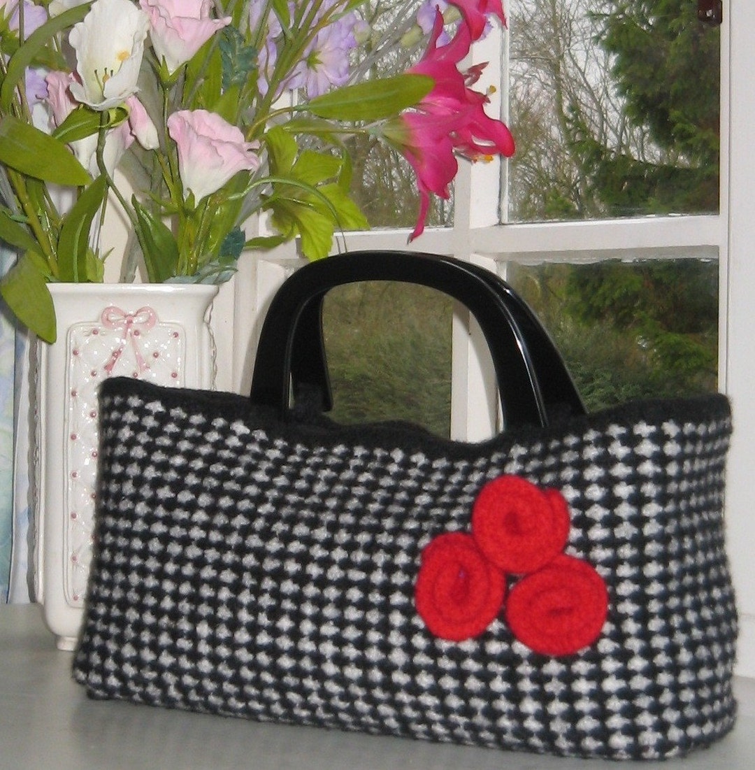 Knitting Pattern Black & White Dogtooth Check Bag - Etsy