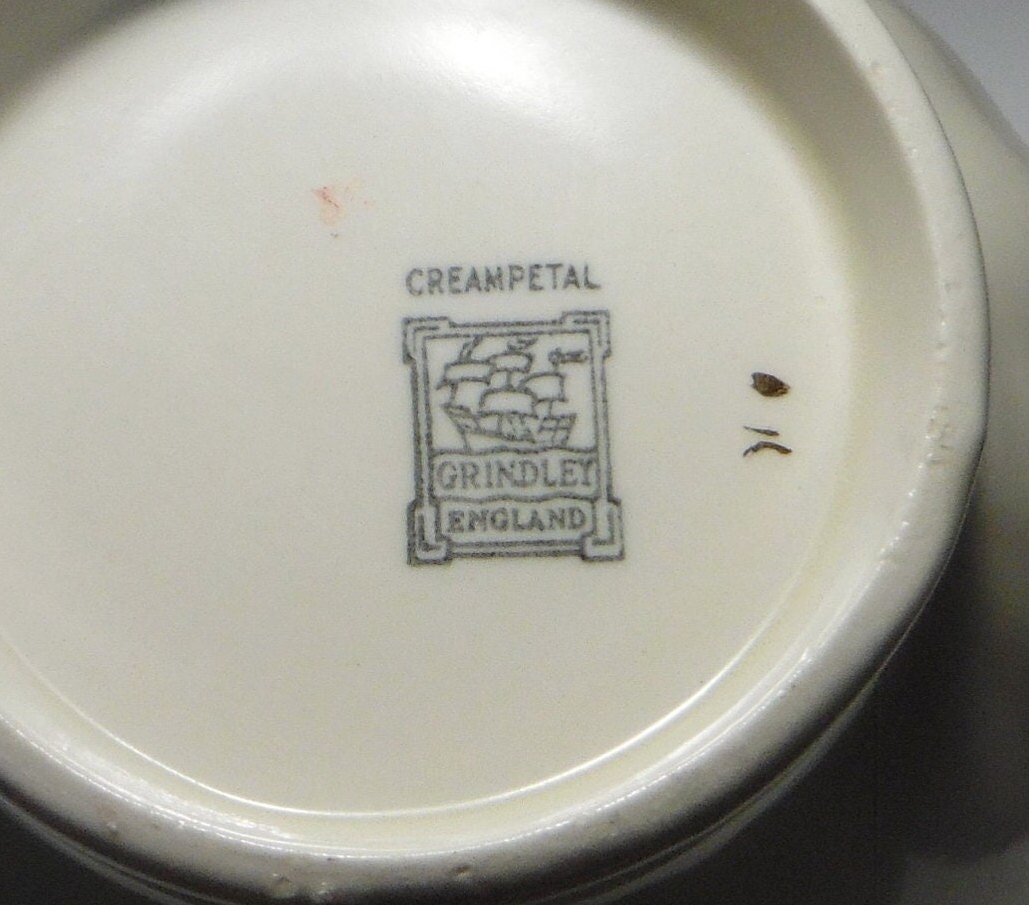 Pottery Milk Jug, W H Grindley & Company, Ltd, Creampetal Line, Swansea ...