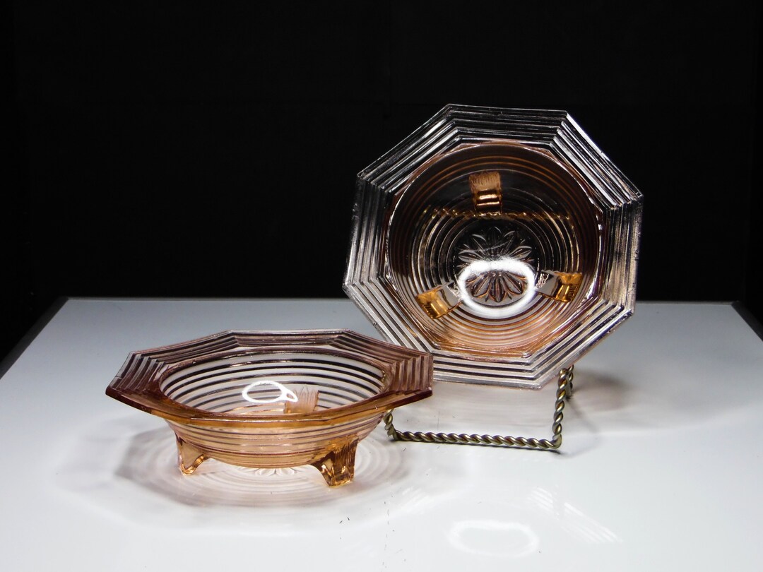 Elegant Era Glass Berry Bow, Individual, United States Glass Company ...