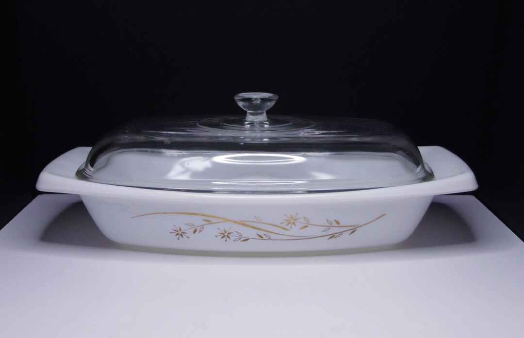 Vintage Kitchenware Casserole Dish, Pyrex, Golden Honeysuckle 1 1/2 ...