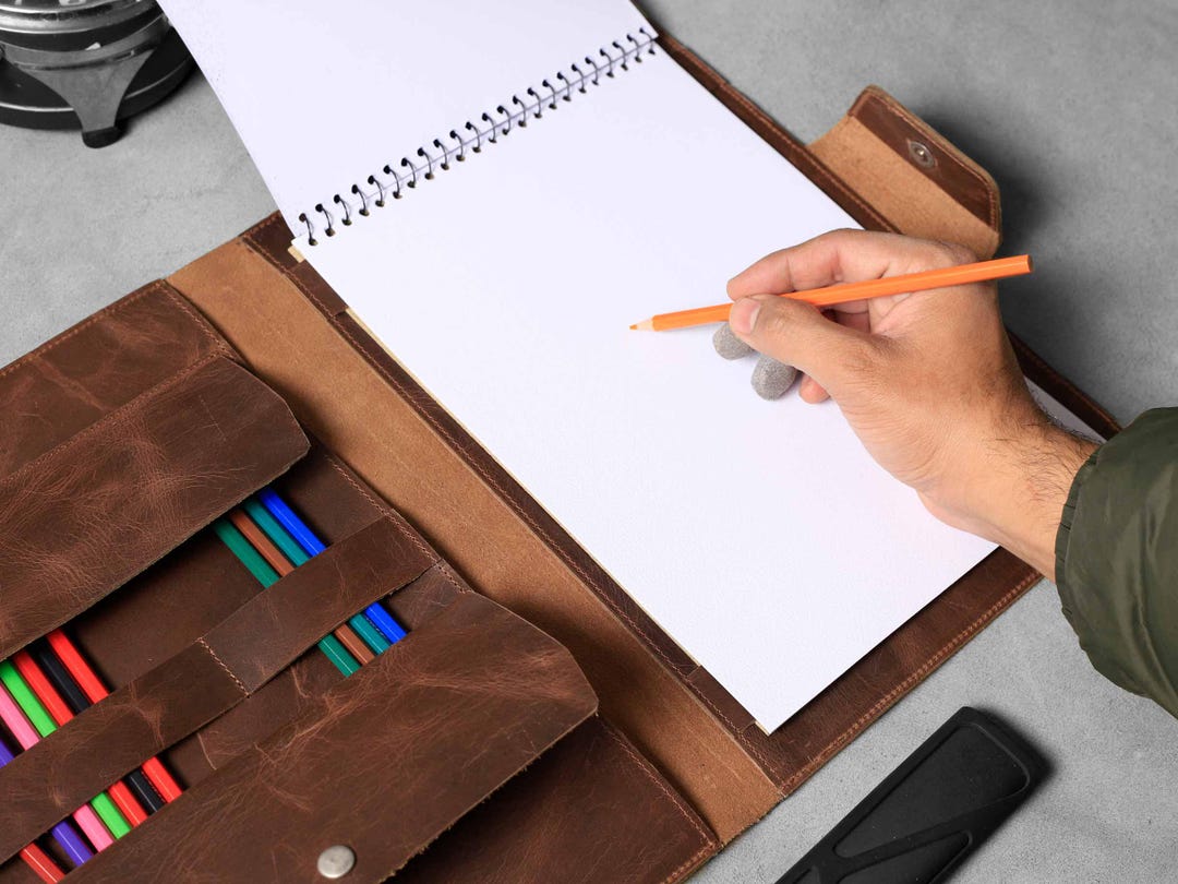 ARTIST SKETCH CASE, Leather Pencil Cover, Drawing Sketch Book ...