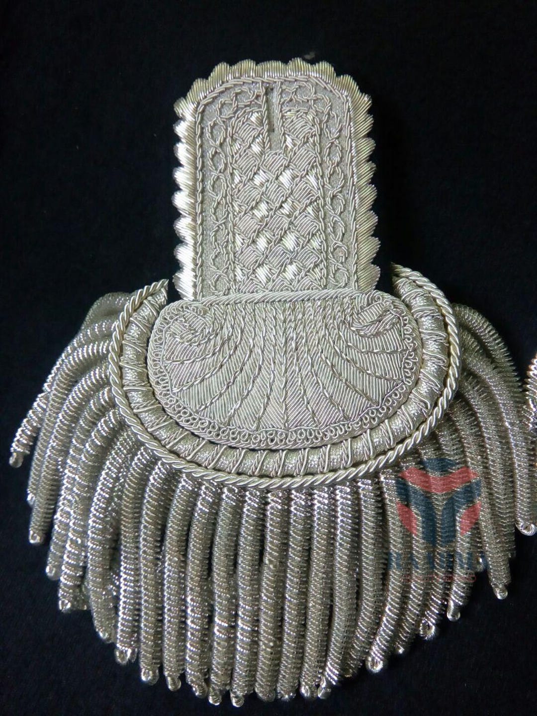 Hand Embroidered Silver Bullion Wire Fringe Epaulettes Shoulder Board ...