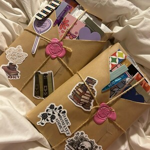 Blind Date With a Book - Etsy