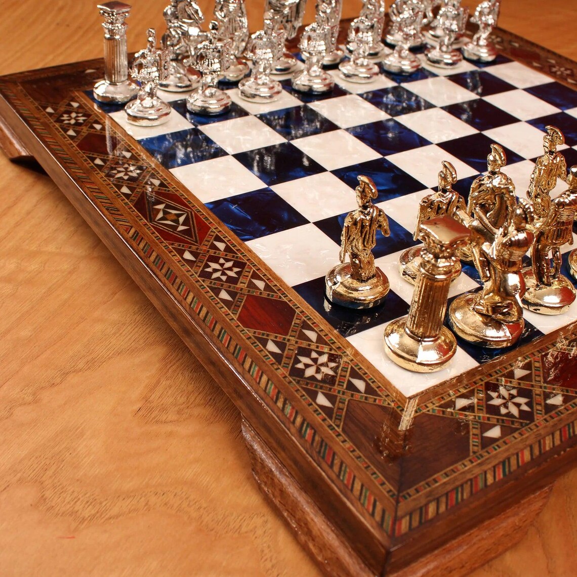 Classic Vintage Chess Set - Etsy